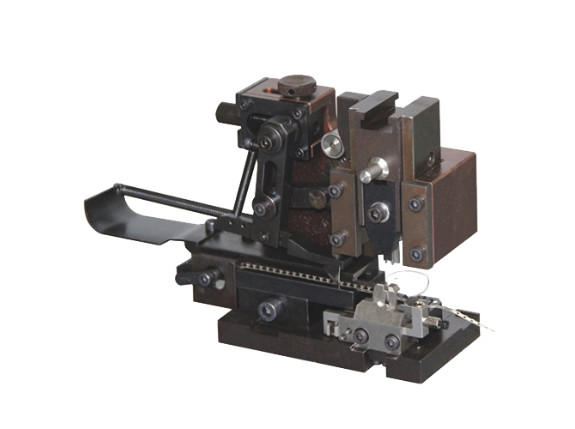 Strip And Crimp Applicator For Side-Feed Reel Strip Form Terminals