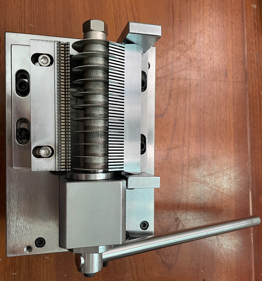 Manual 2.0mm Pitch Pin Header Cutter Cutting 2.0MM Pin Headers Machine